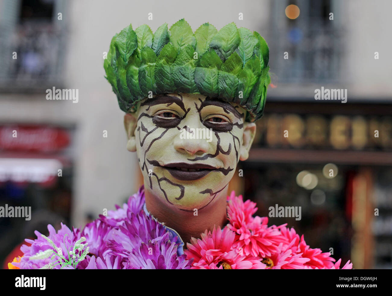 Barcelona face hi-res stock photography and images - Alamy