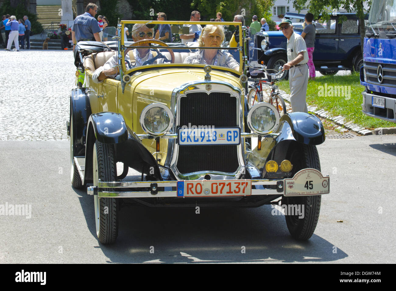 Oldsmobile veteran car hi-res stock photography and images - Alamy