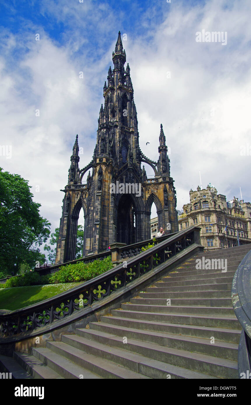 Walter leaf hi-res stock photography and images - Alamy