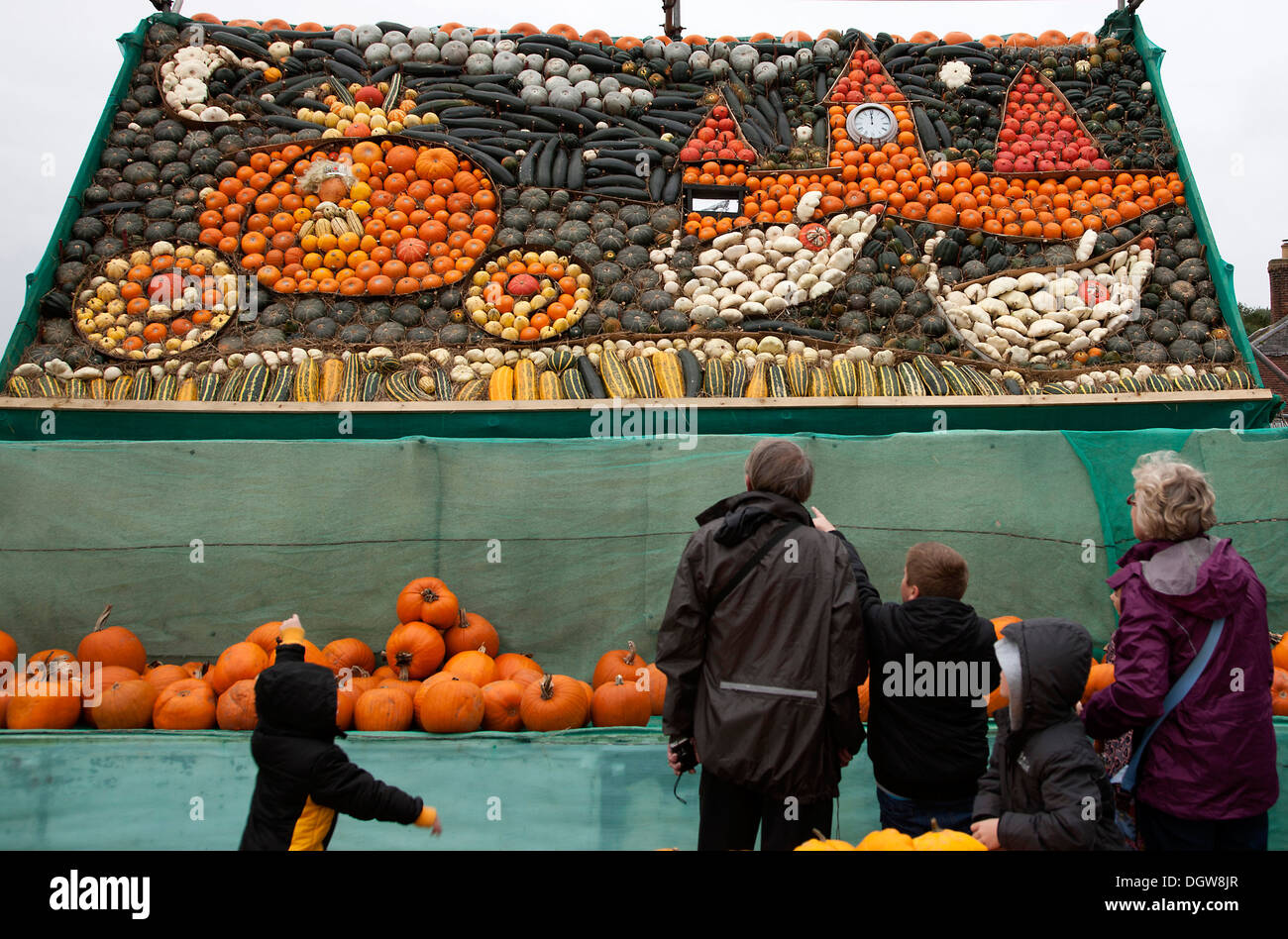 Display of Pumpkins October Slindon West Sussex Stock Photo - Alamy