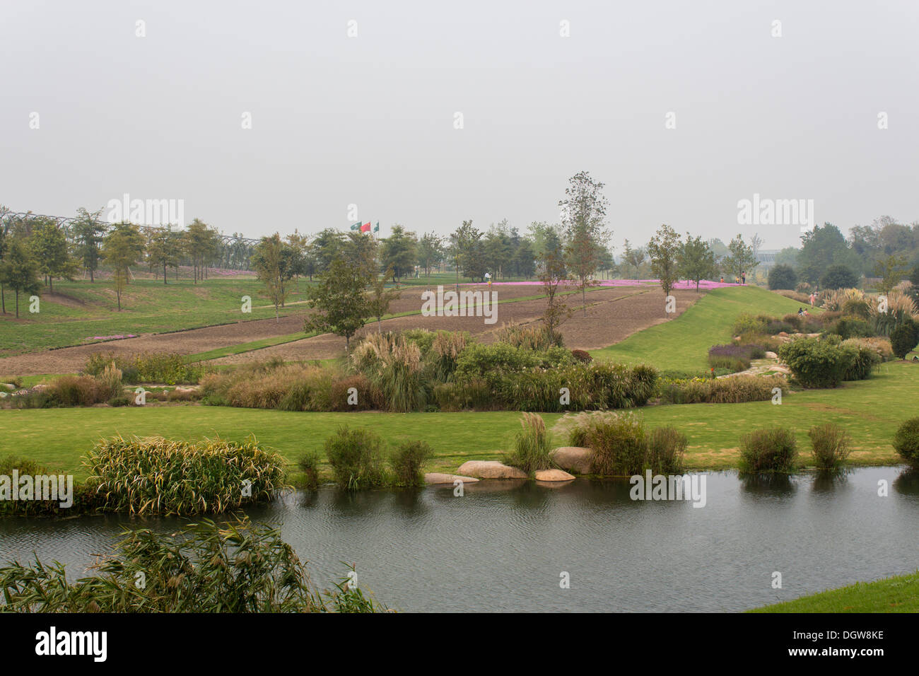 Chinese ornamental greenery hi-res stock photography and images - Alamy