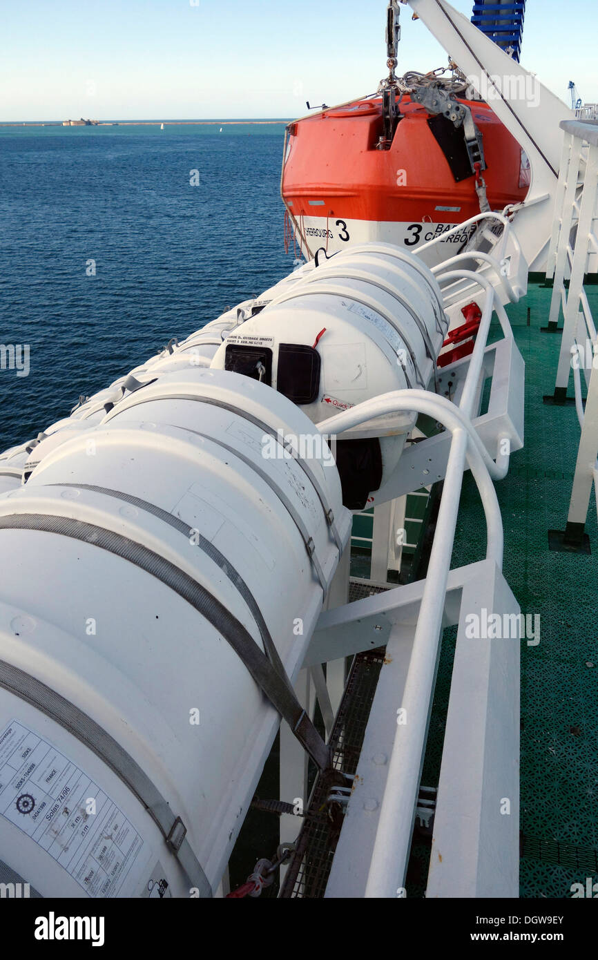 Detail of liferaft and lifeboat mechanism MV Barfleur Stock Photo - Alamy