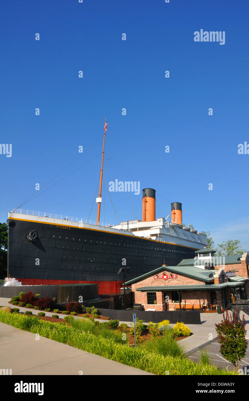 Titanic museum, Pigeon Forge, Tennessee, USA Stock Photo - Alamy