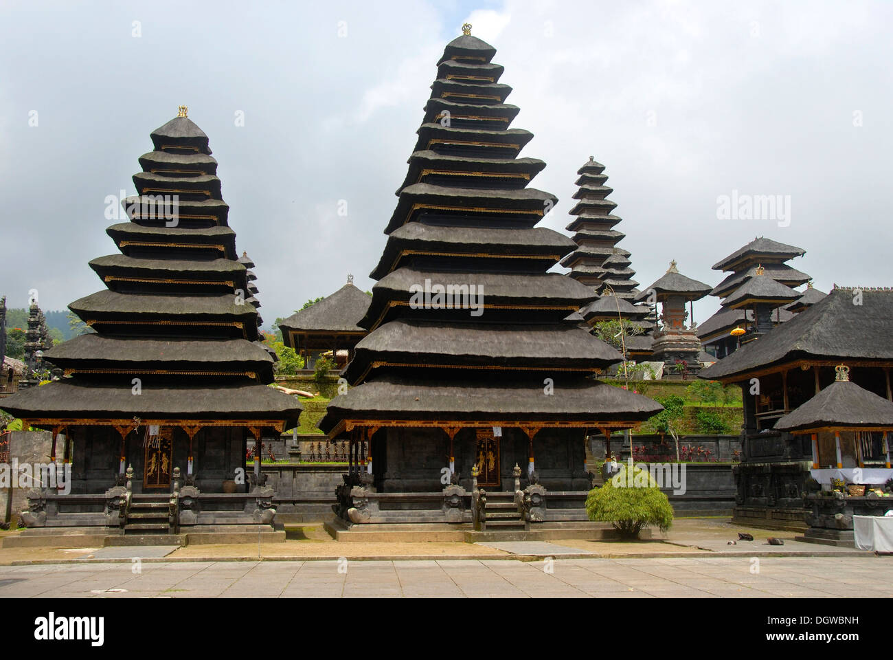 Balinese Hinduism, sanctuary, large Balinese pagodas, mother temple ...