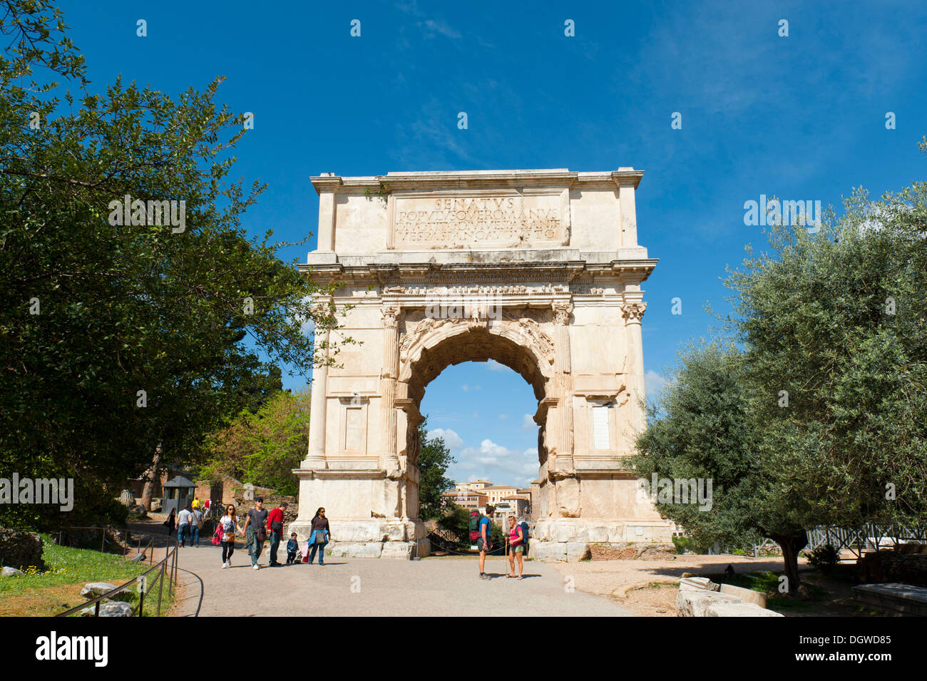 Triumphal arches of rome hi-res stock photography and images - Alamy