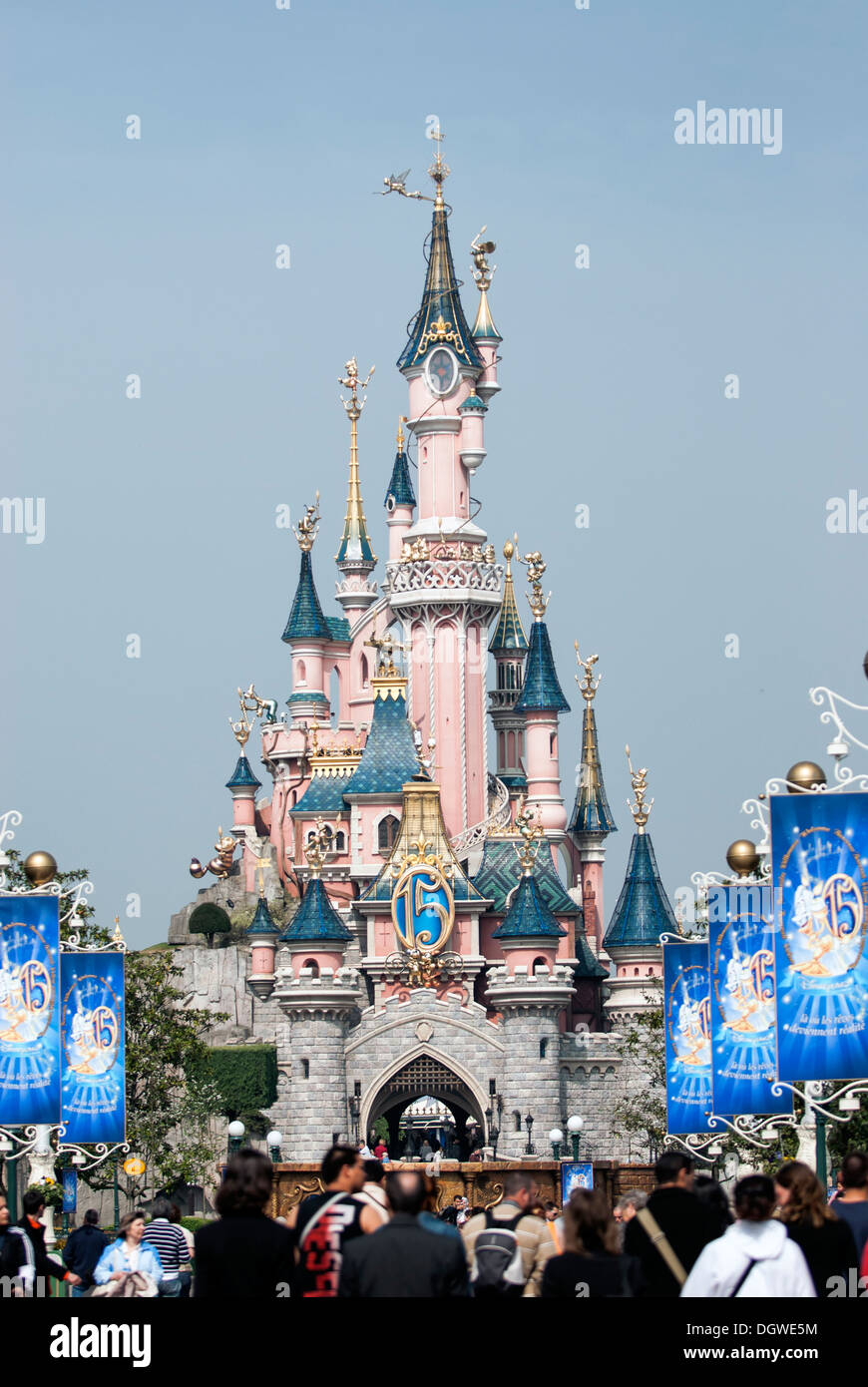 Euro disney castle Stock Photo - Alamy