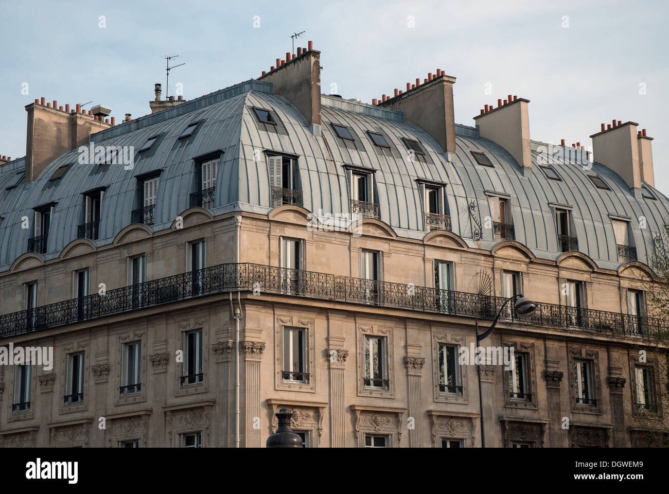 Paris home hi-res stock photography and images - Alamy