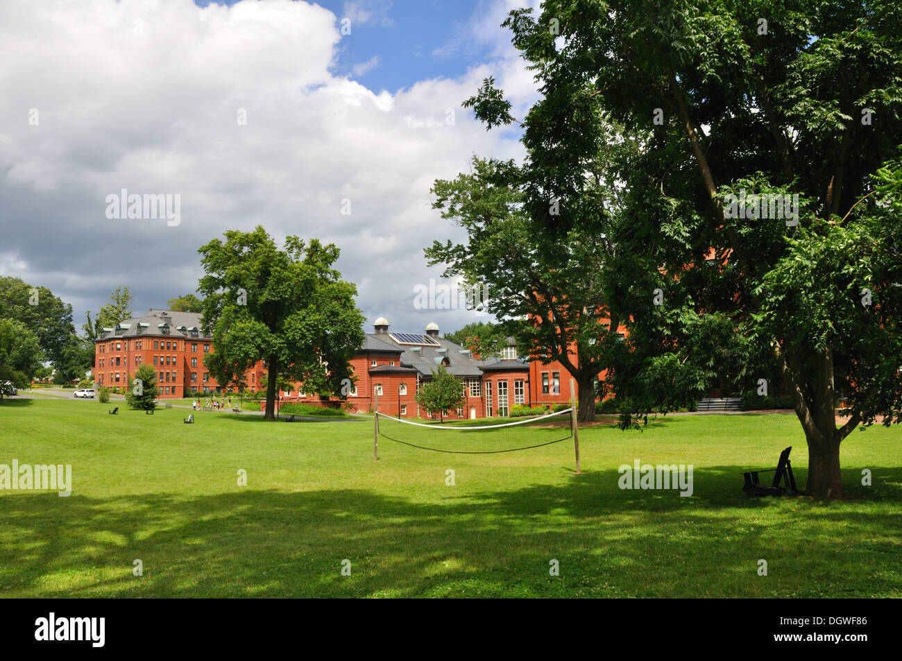 Mount holyoke campus hi-res stock photography and images - Alamy