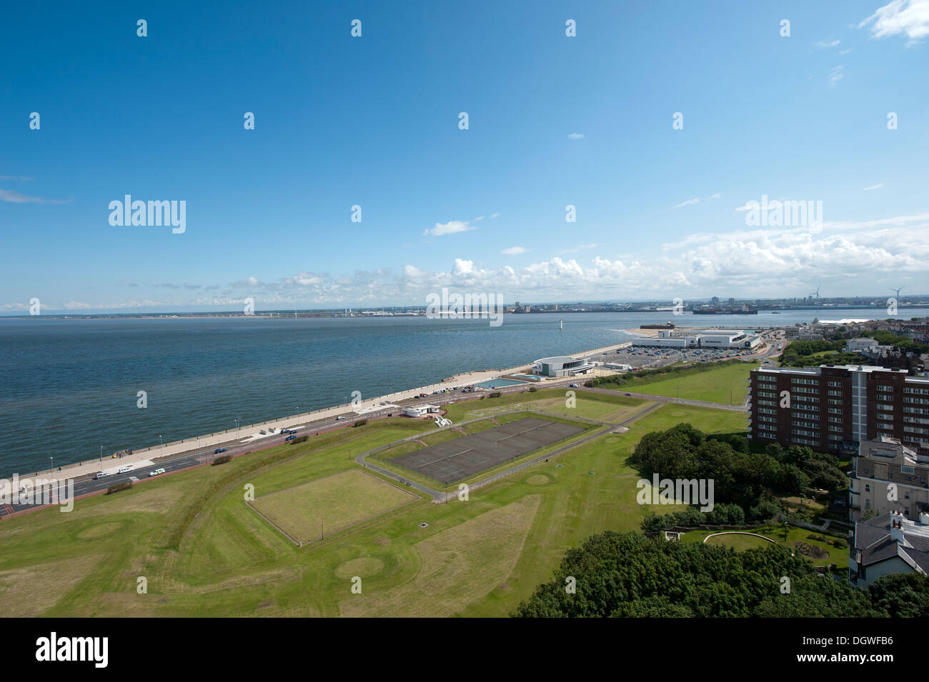 Wirral peninsula hi-res stock photography and images - Alamy