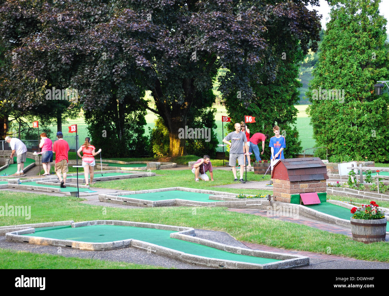 Kids family fun connecticut hi-res stock photography and images - Alamy