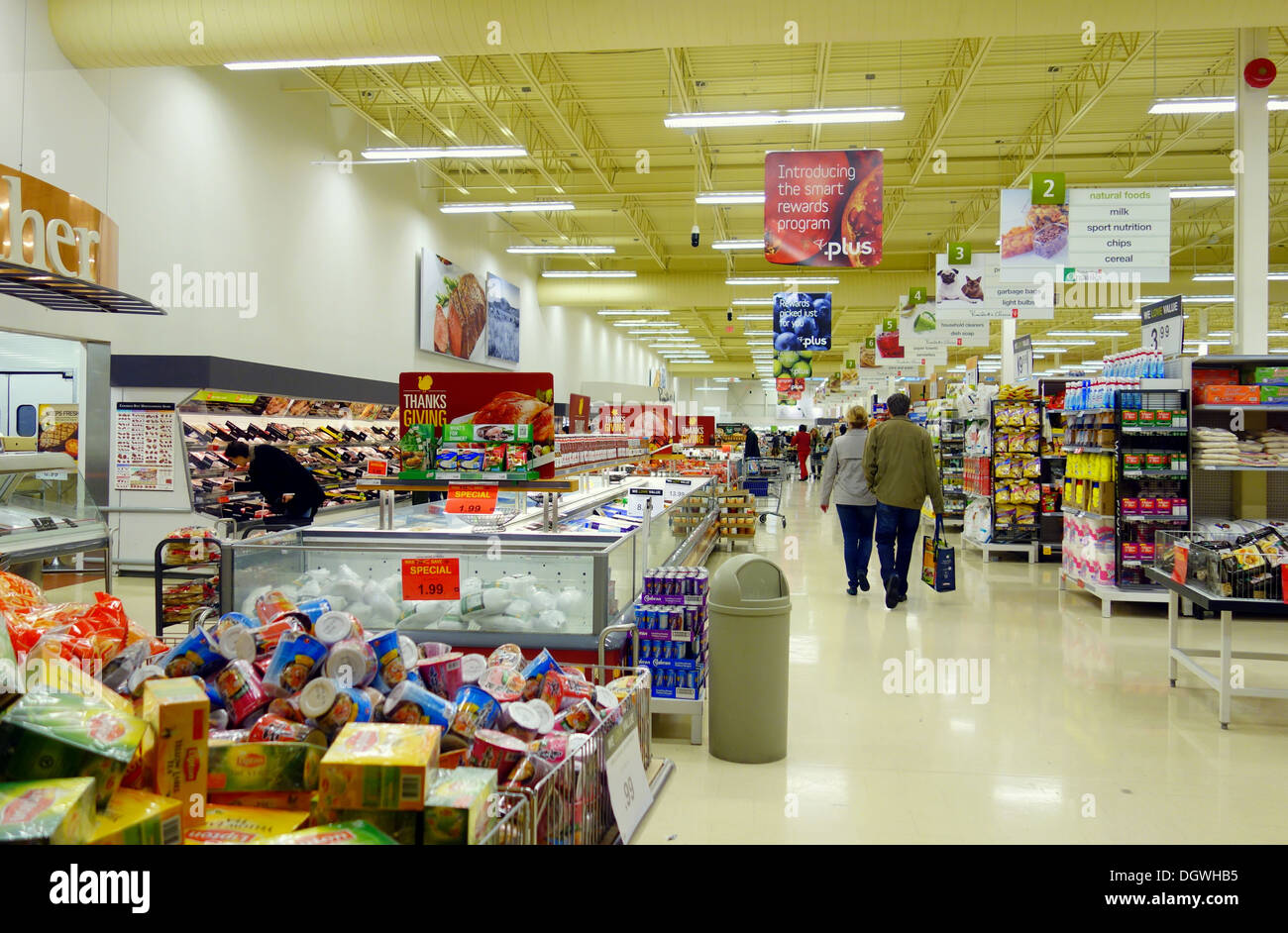 Supermarket in Toronto, Canada Stock Photo - Alamy