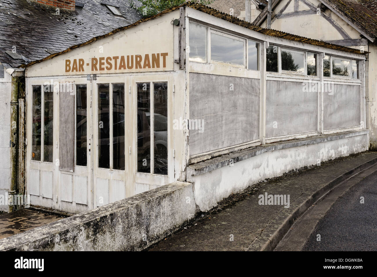 The restaurant is closed hi-res stock photography and images - Alamy