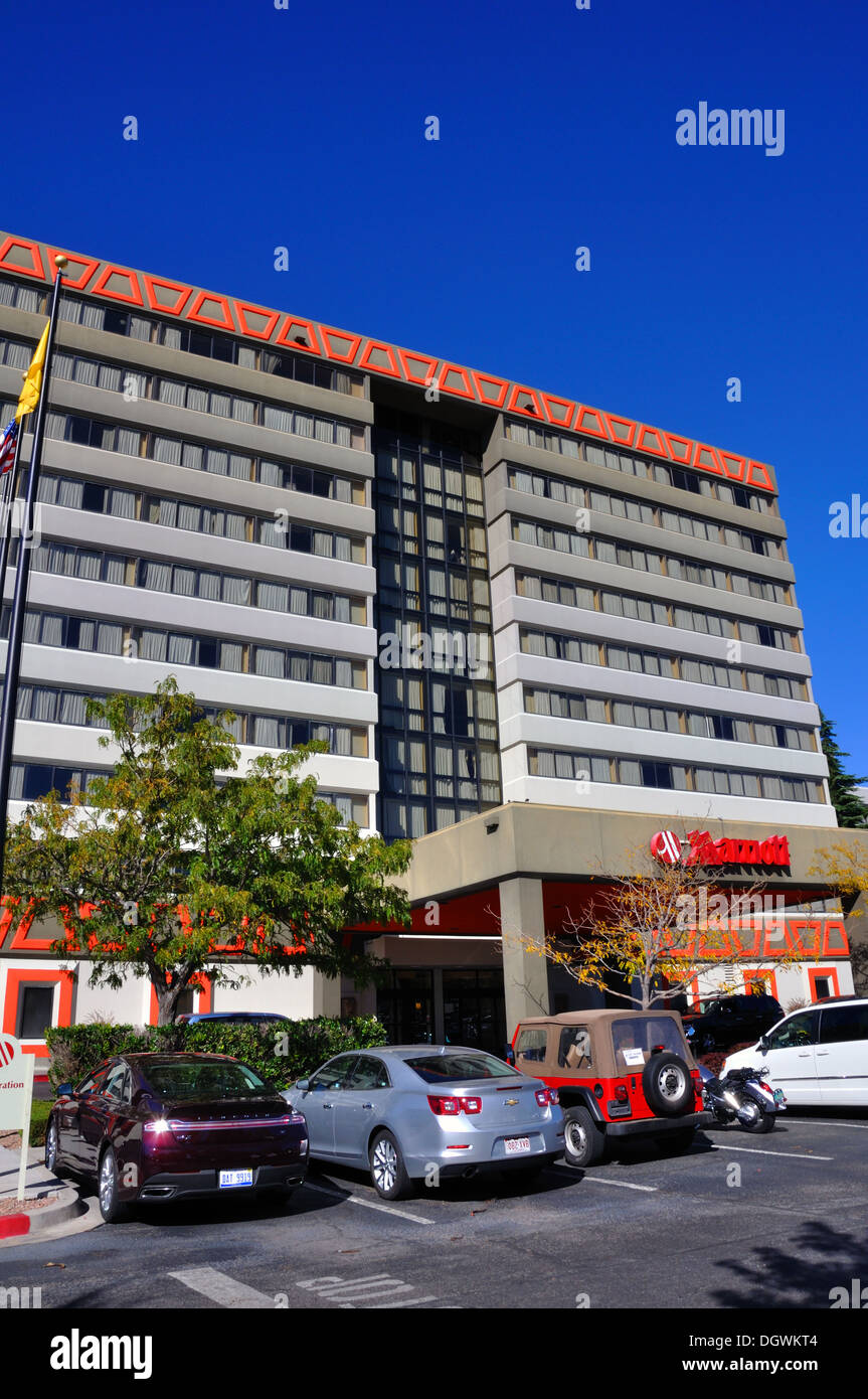 Marriott Pyramid‎ hotel, Albuquerque, New Mexico, USA Stock Photo - Alamy