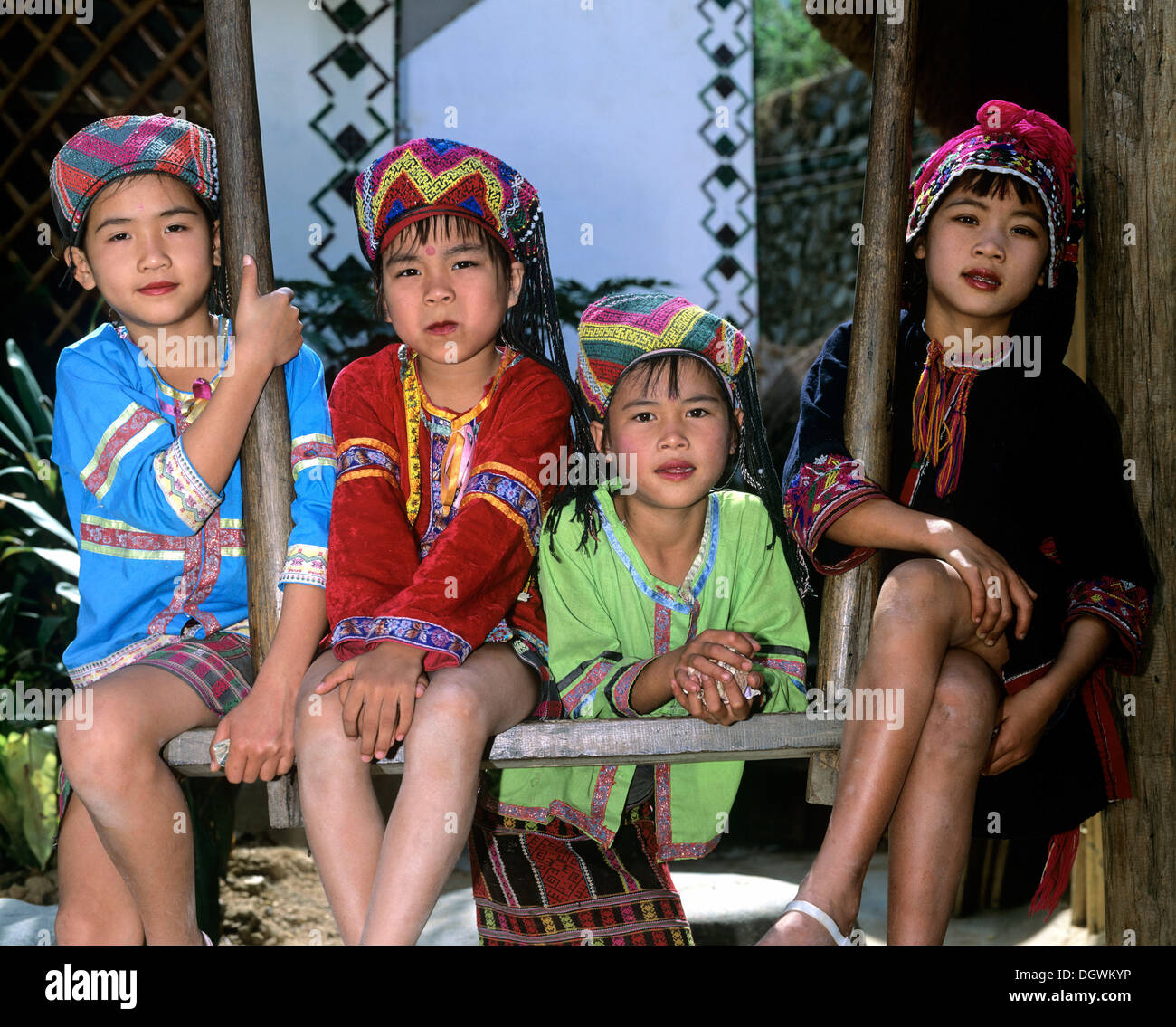 Chinese swings hi-res stock photography and images - Alamy