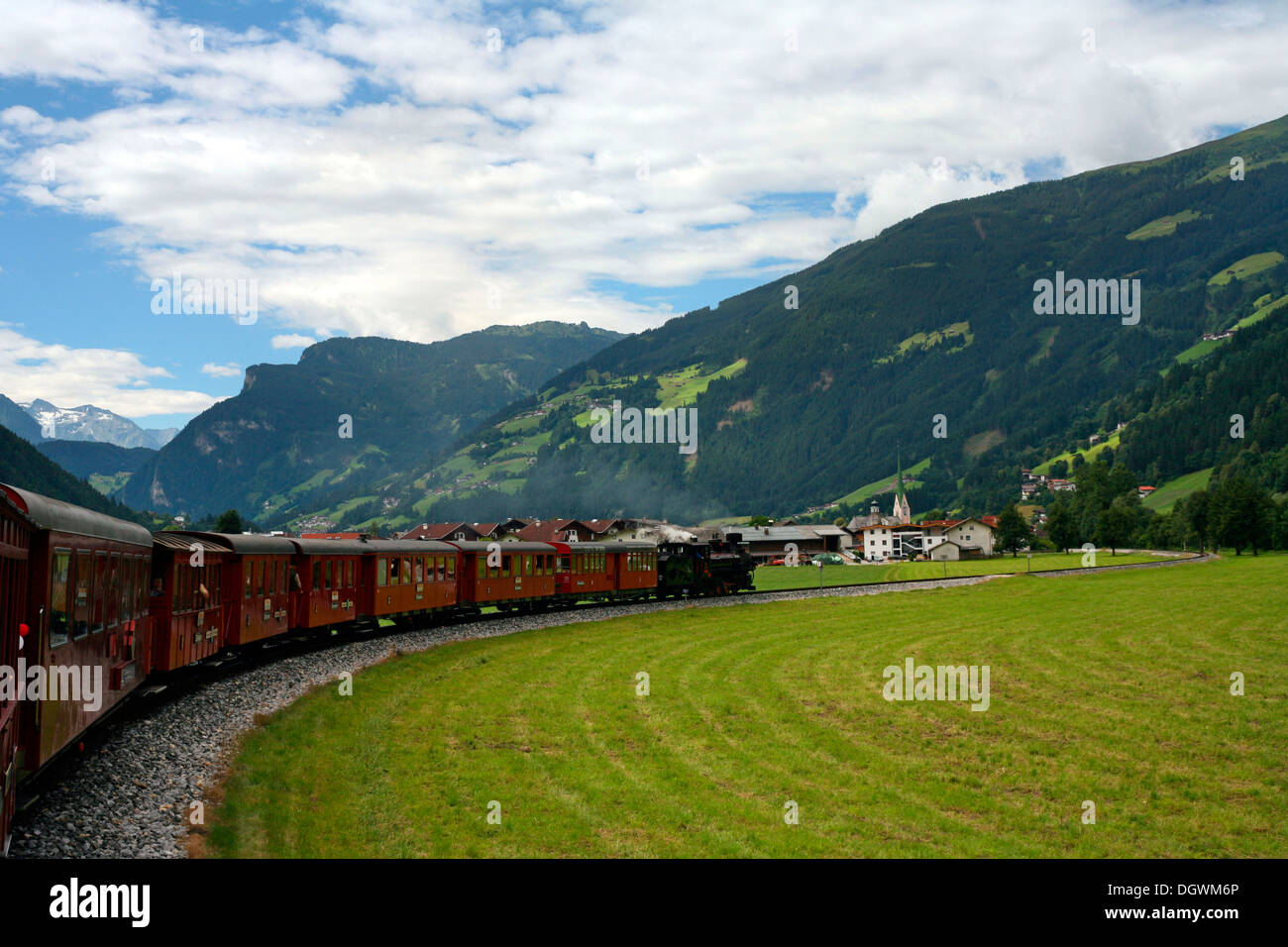Driving ziller valley hi-res stock photography and images - Alamy