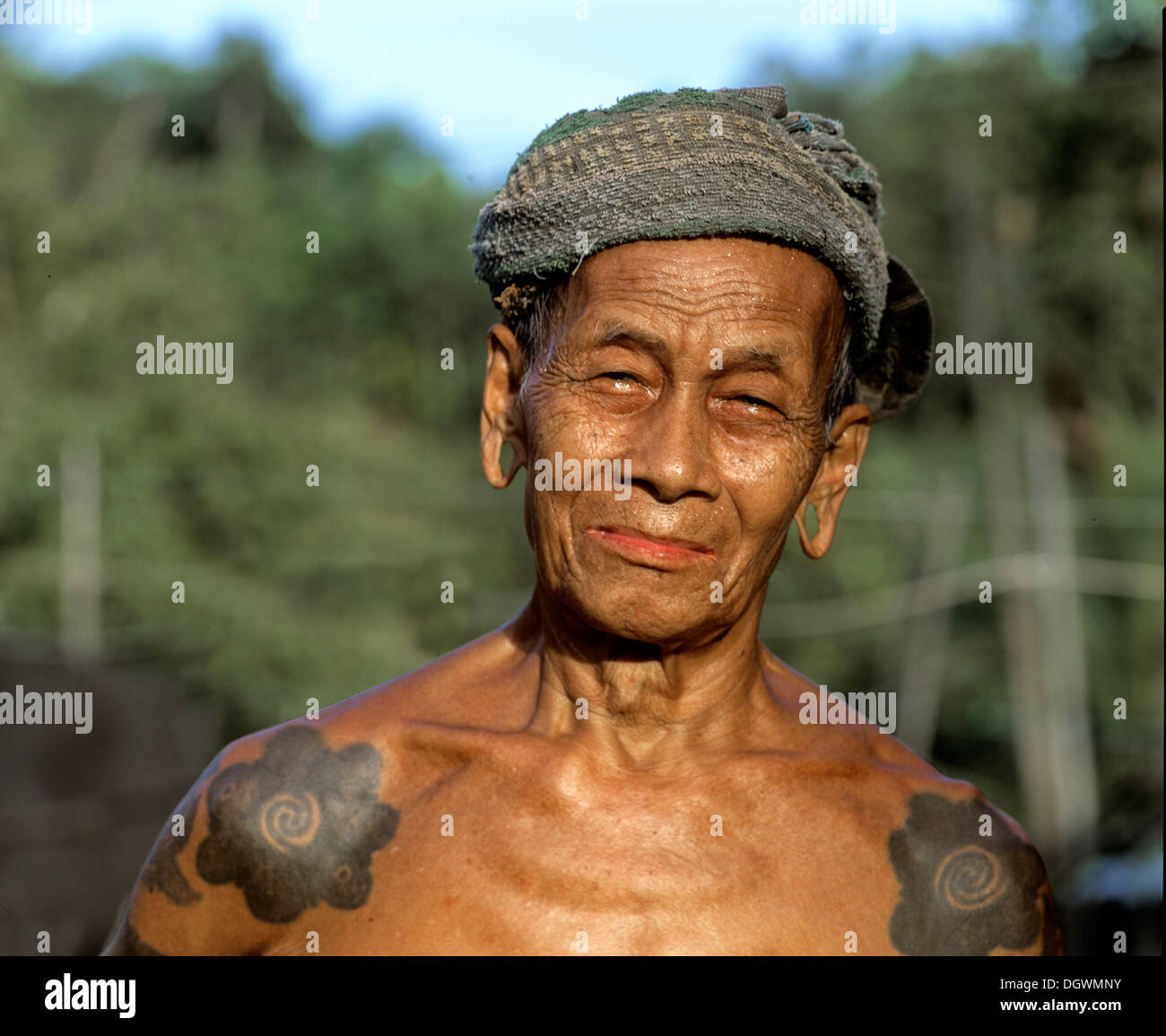 Borneo people tattoos hi-res stock photography and images - Alamy