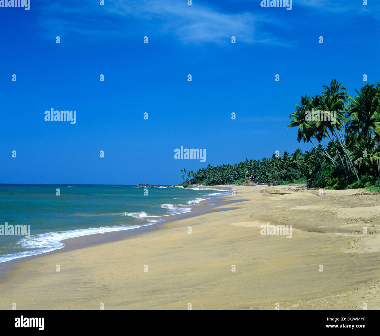 Kalutara beach hi-res stock photography and images - Alamy