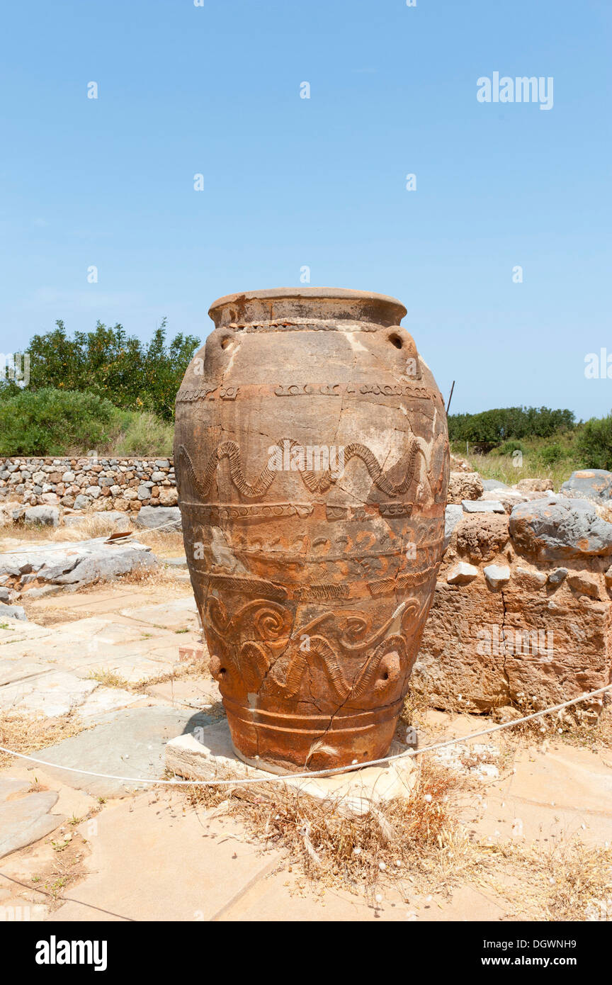 Pithos hi-res stock photography and images - Alamy
