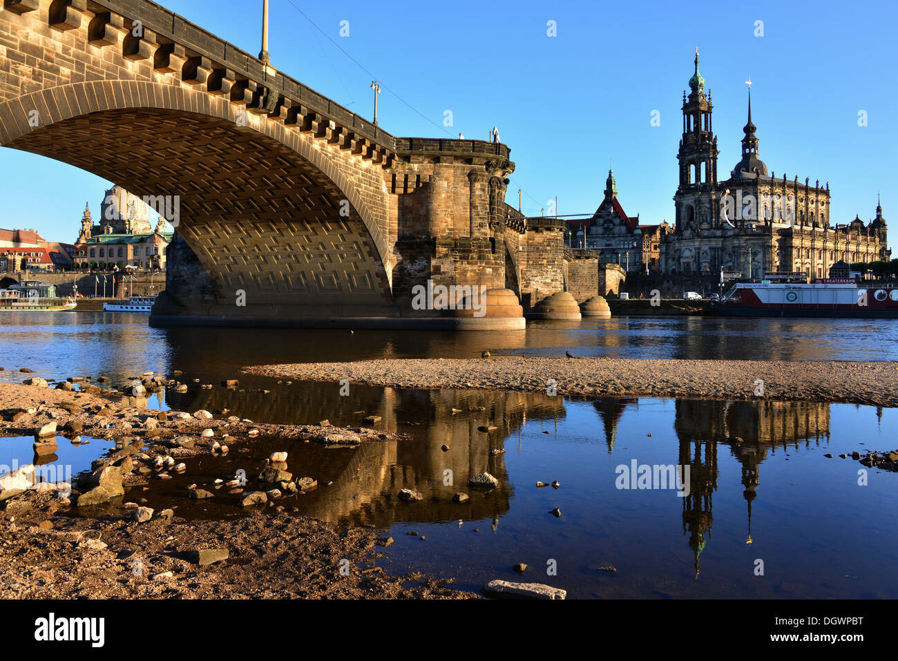 Augustus Bridge in the city of Dresden Stock Photo - Alamy
