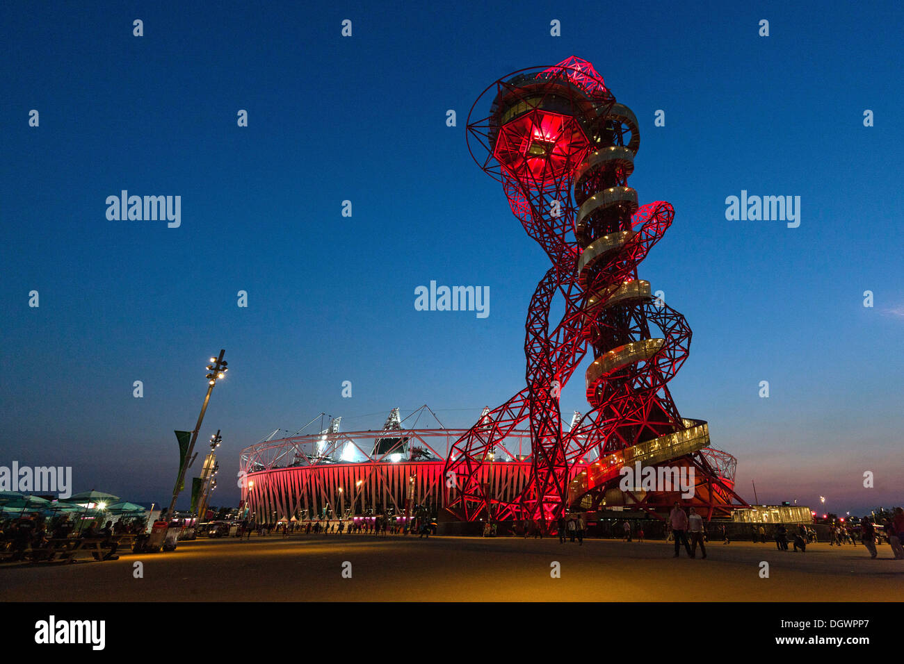 Orbit in the twilight, Olympic Stadium, Olympic Park, London, England ...