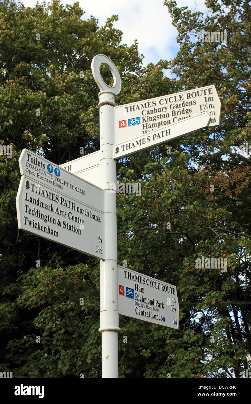 Sign post beside the River Thames at Teddington SW London UK Stock ...