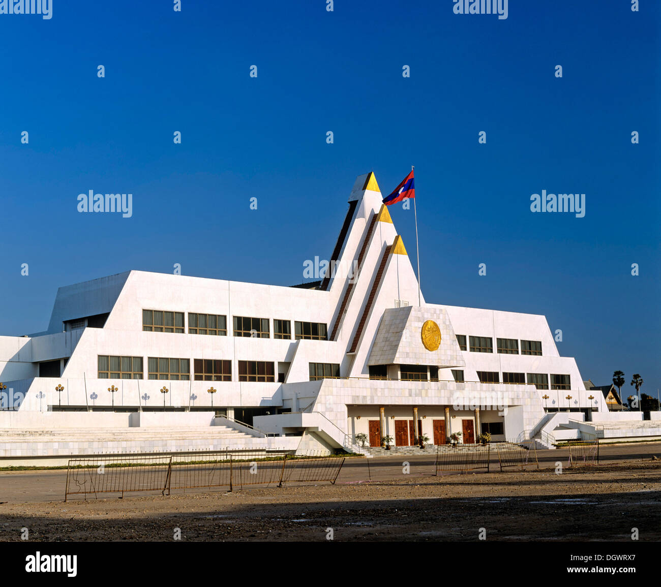 Vientiane laos modern architecture hi-res stock photography and images ...