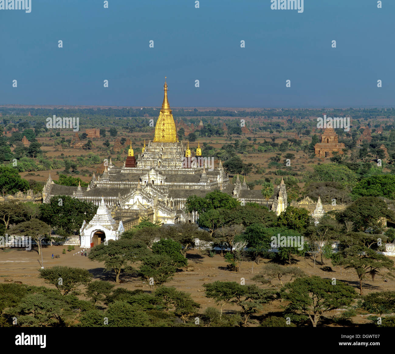 Ananda Temple, gilded tower construction, Shikhara, Buddhist pagodas ...
