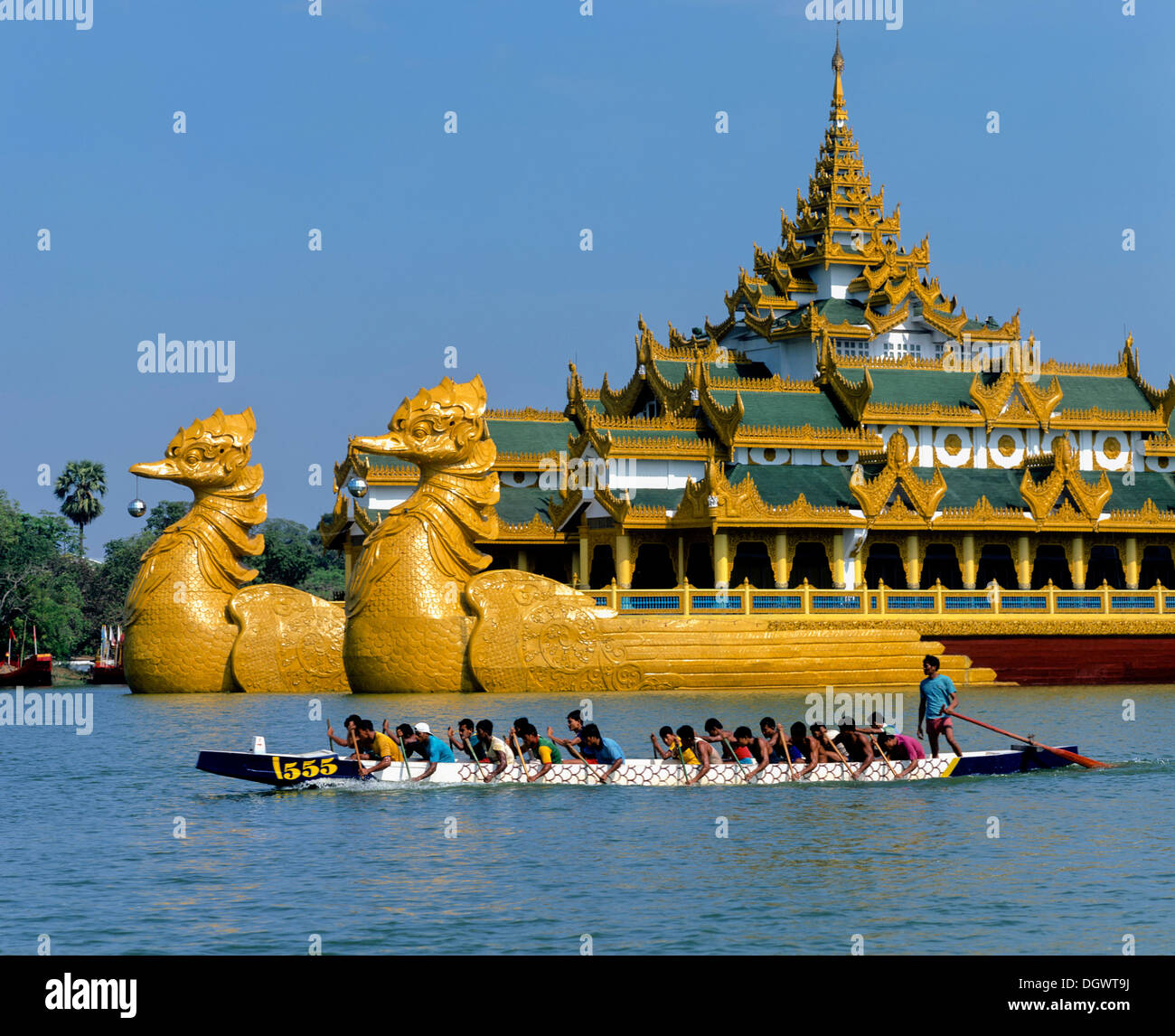 Dragon boat on Lake Kandawgyi in front of the Karaweik ship restaurant ...
