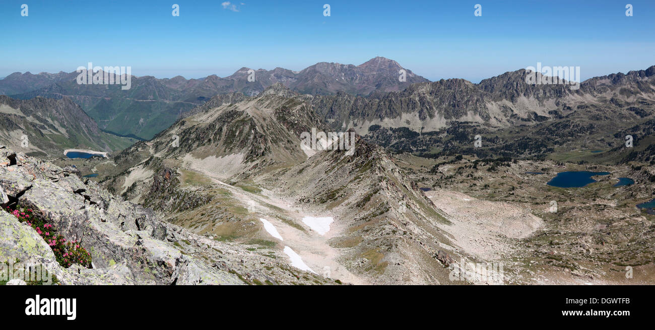Panorama of Pyrenees mountains Stock Photo - Alamy