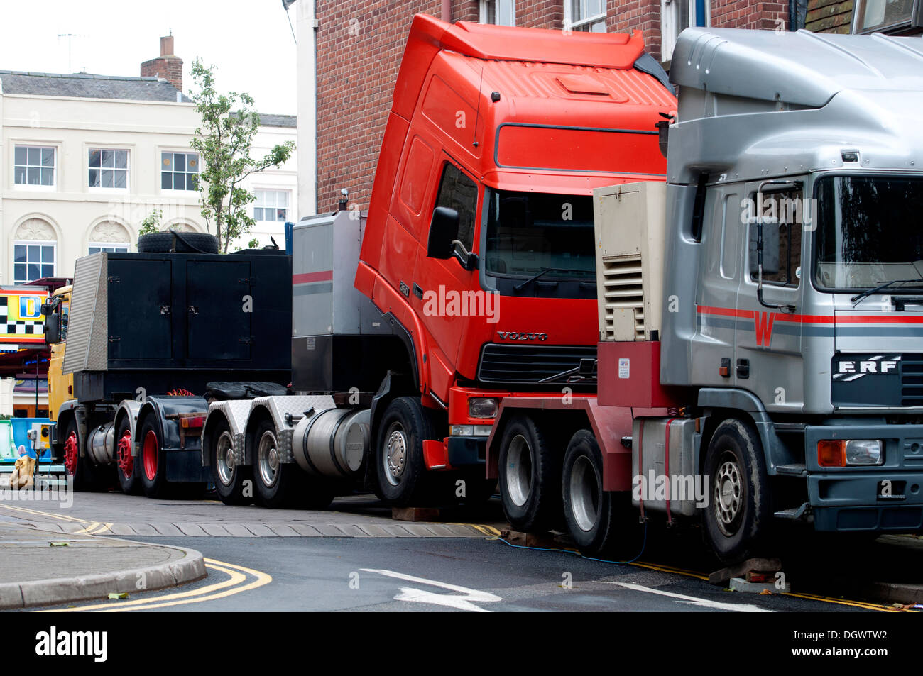 Fairground lorries parked at Warwick Mop fair Stock Photo, Royalty Free ...