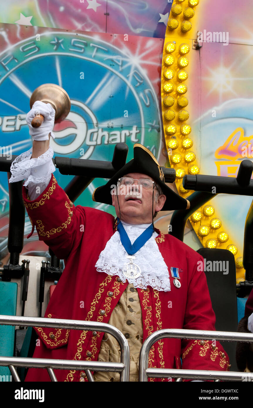 Town crier bell ringing hi-res stock photography and images - Alamy