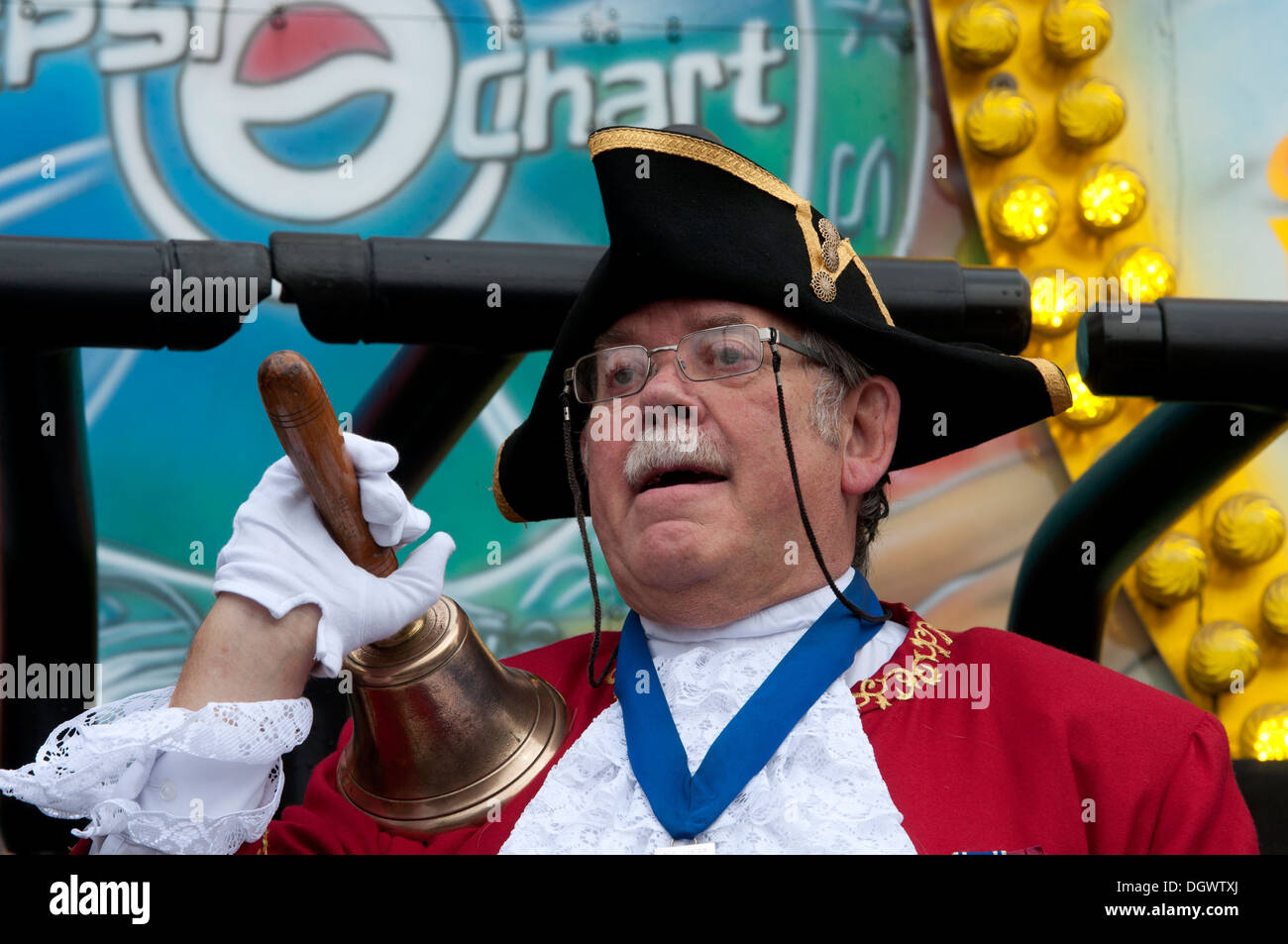 The Town Crier at the official opening of Warwick Mop fair Stock Photo ...