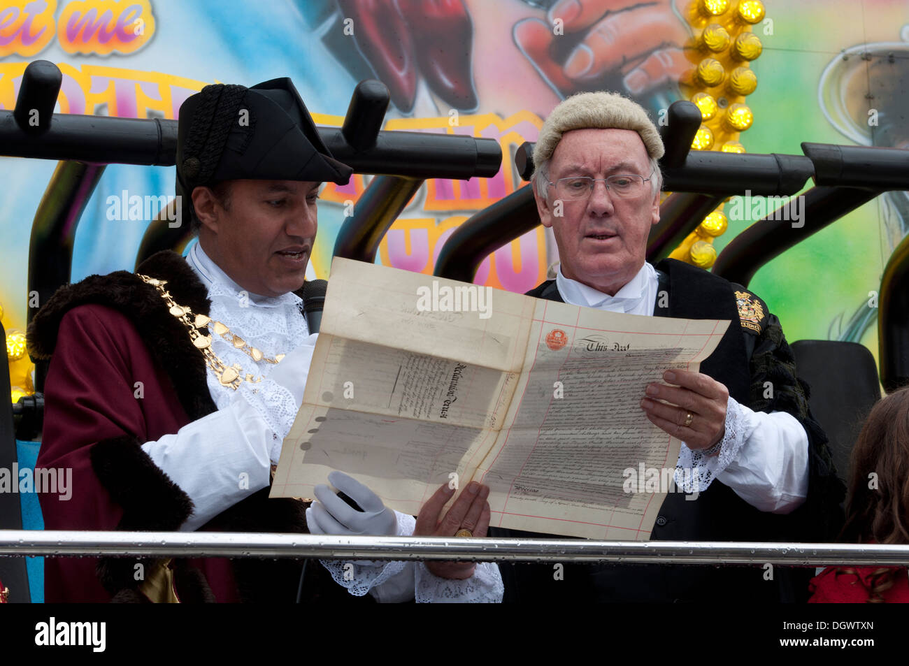 The Mayor of Warwick and Town Clerk at the official opening of Warwick ...