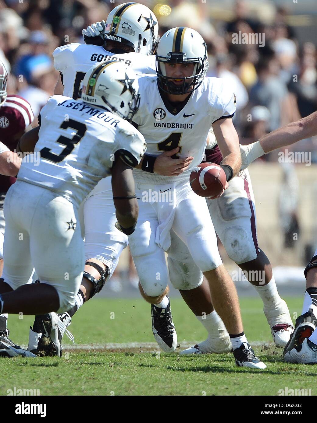 College Station, TX, USA . 26th Oct, 2013. Patton Robinette #4 of the ...