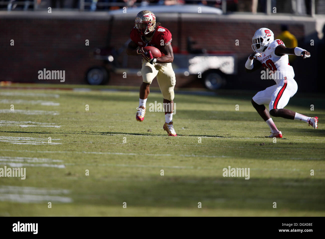 October 26, 2013: Florida State Seminoles running back Devonta Freeman ...