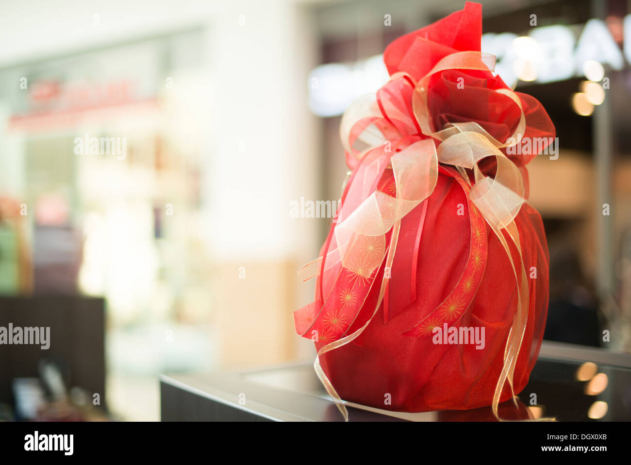 Gift boxes in shopping center. Authentic image Stock Photo - Alamy