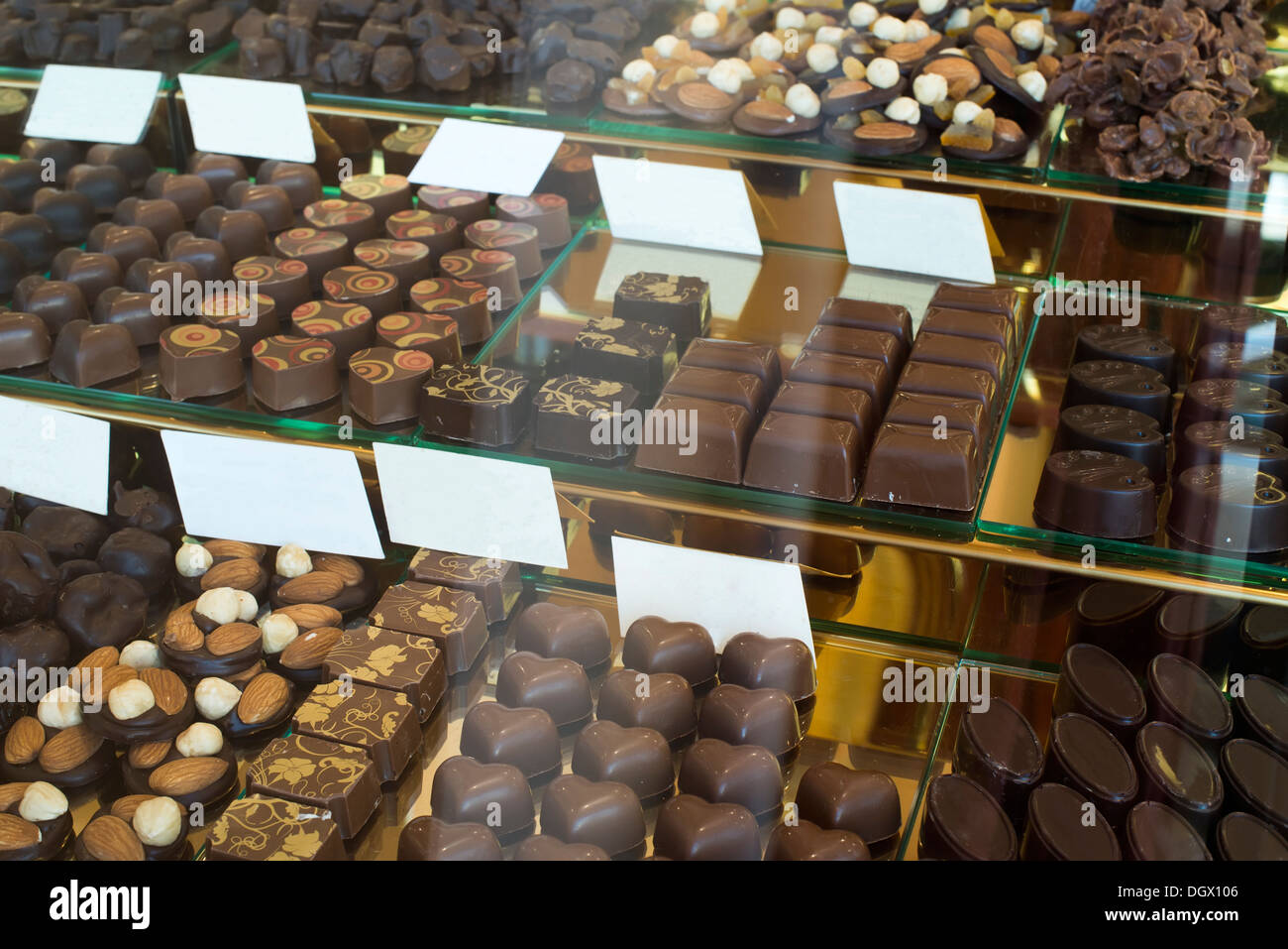 Belgium chocolate factory hi-res stock photography and images - Alamy