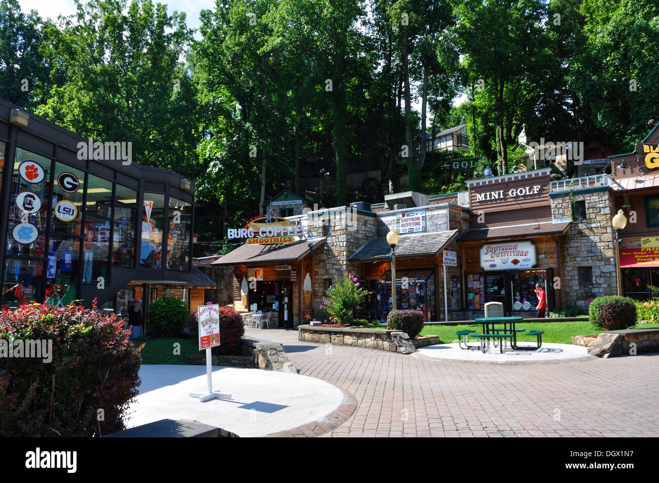 Gatlinburg mall hi-res stock photography and images - Alamy