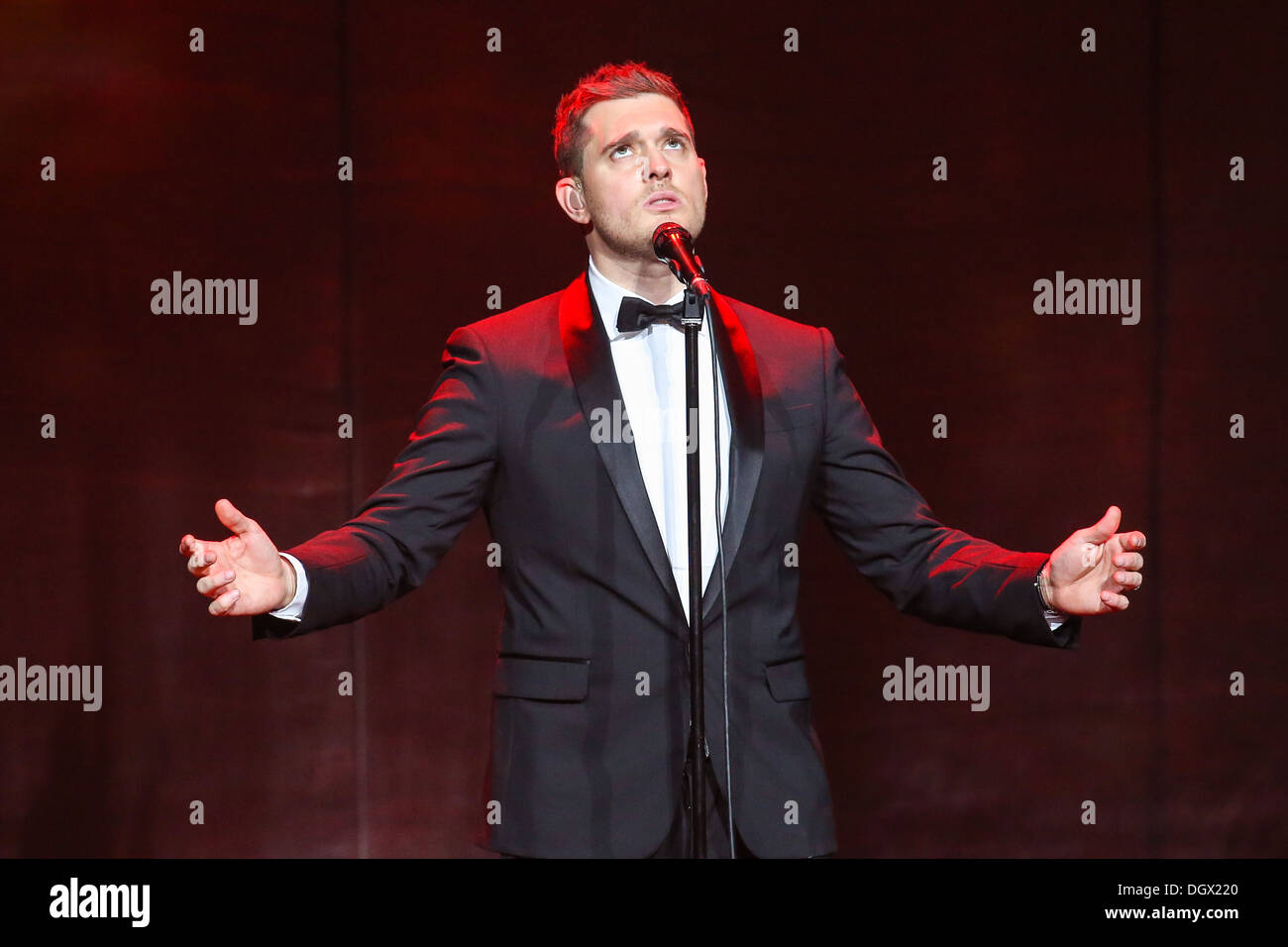 Michael buble hi-res stock photography and images - Alamy
