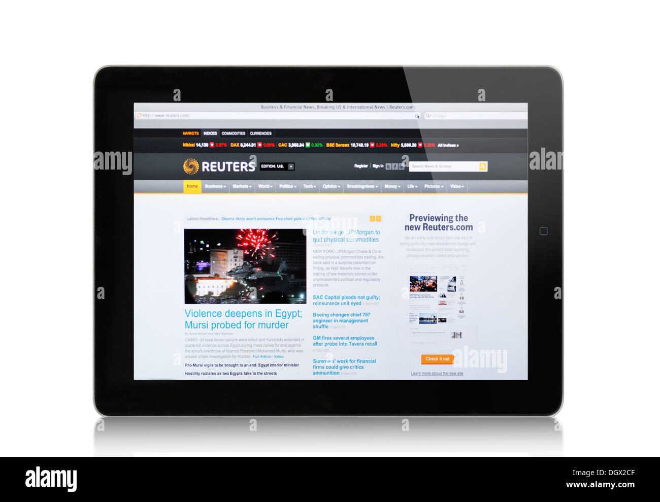 Reuters online news website on iPad screen Stock Photo - Alamy