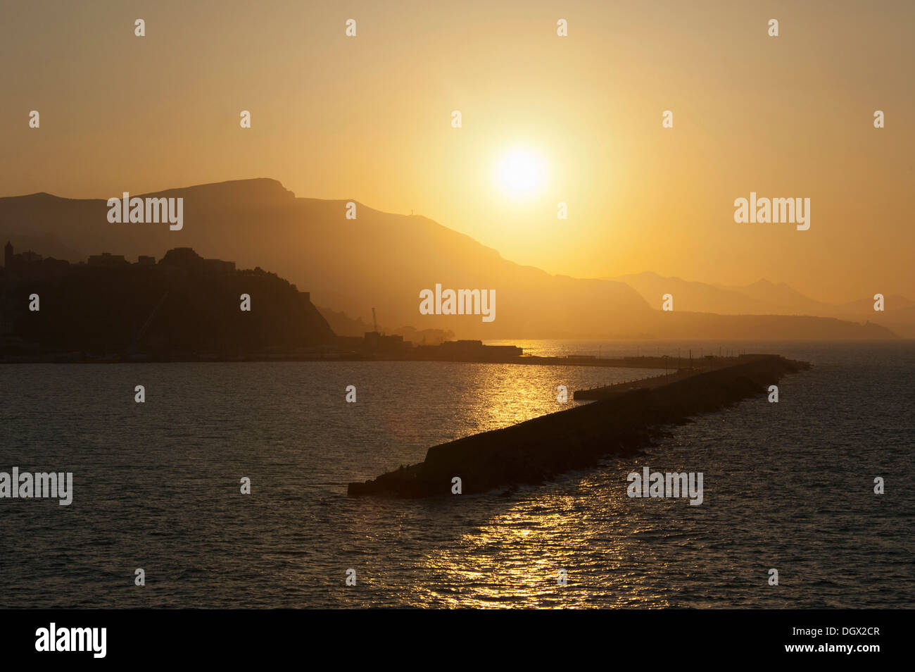 Termini imerese sicily hi-res stock photography and images - Alamy