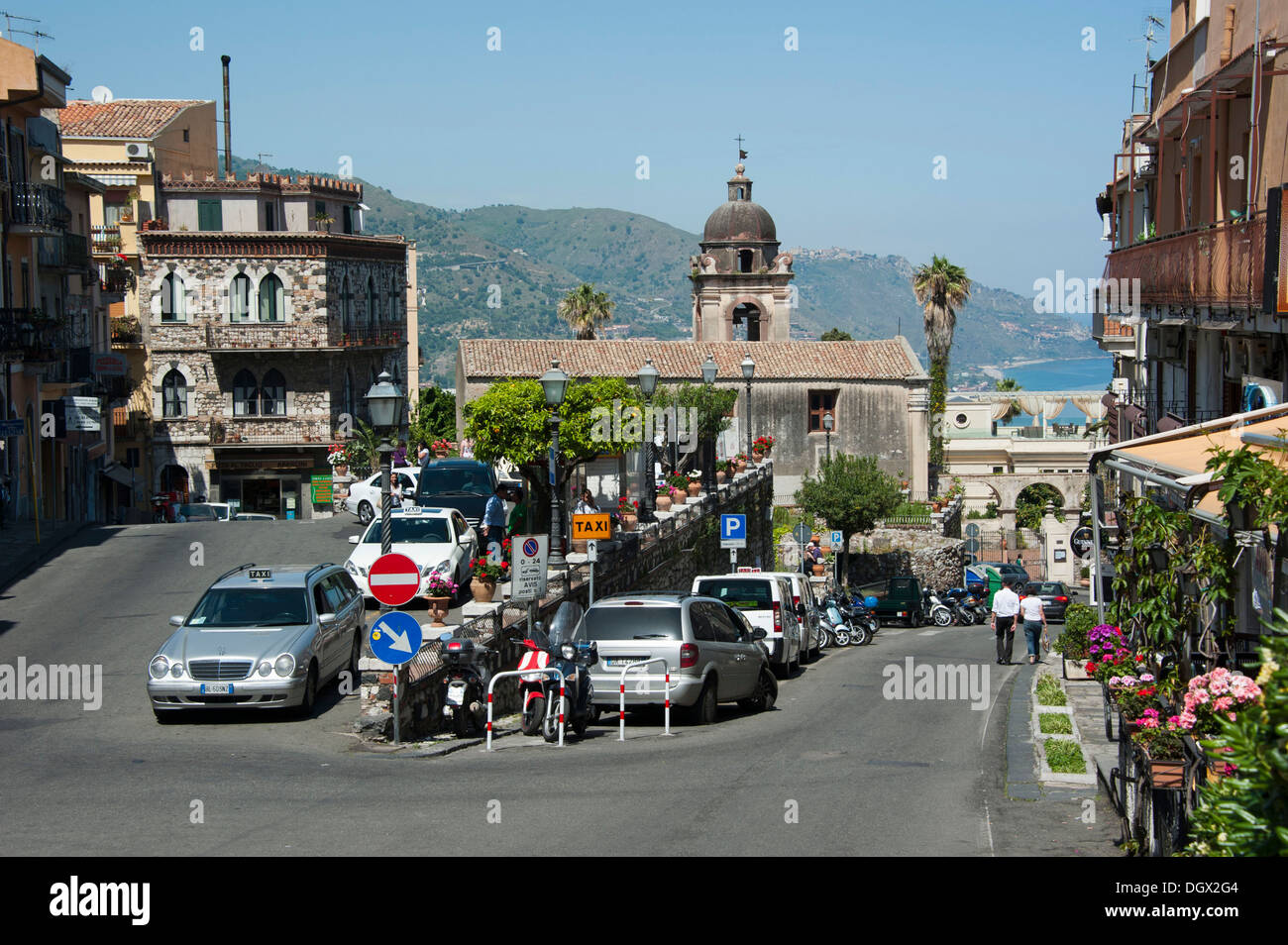 Via Pirandello, Taormina, Sicily, Italy, Europe Stock Photo - Alamy