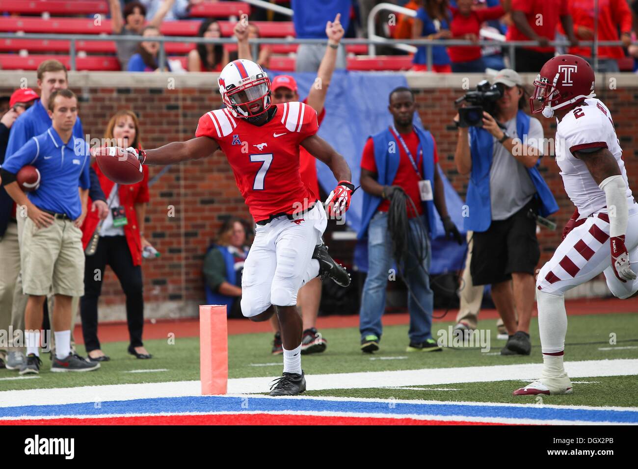 Neil thompson hi-res stock photography and images - Alamy