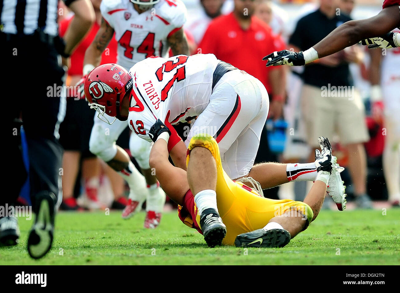 Los Angeles, CA, USA. 26th Oct, 2013. Utah Utes quarterback Adam Schulz ...