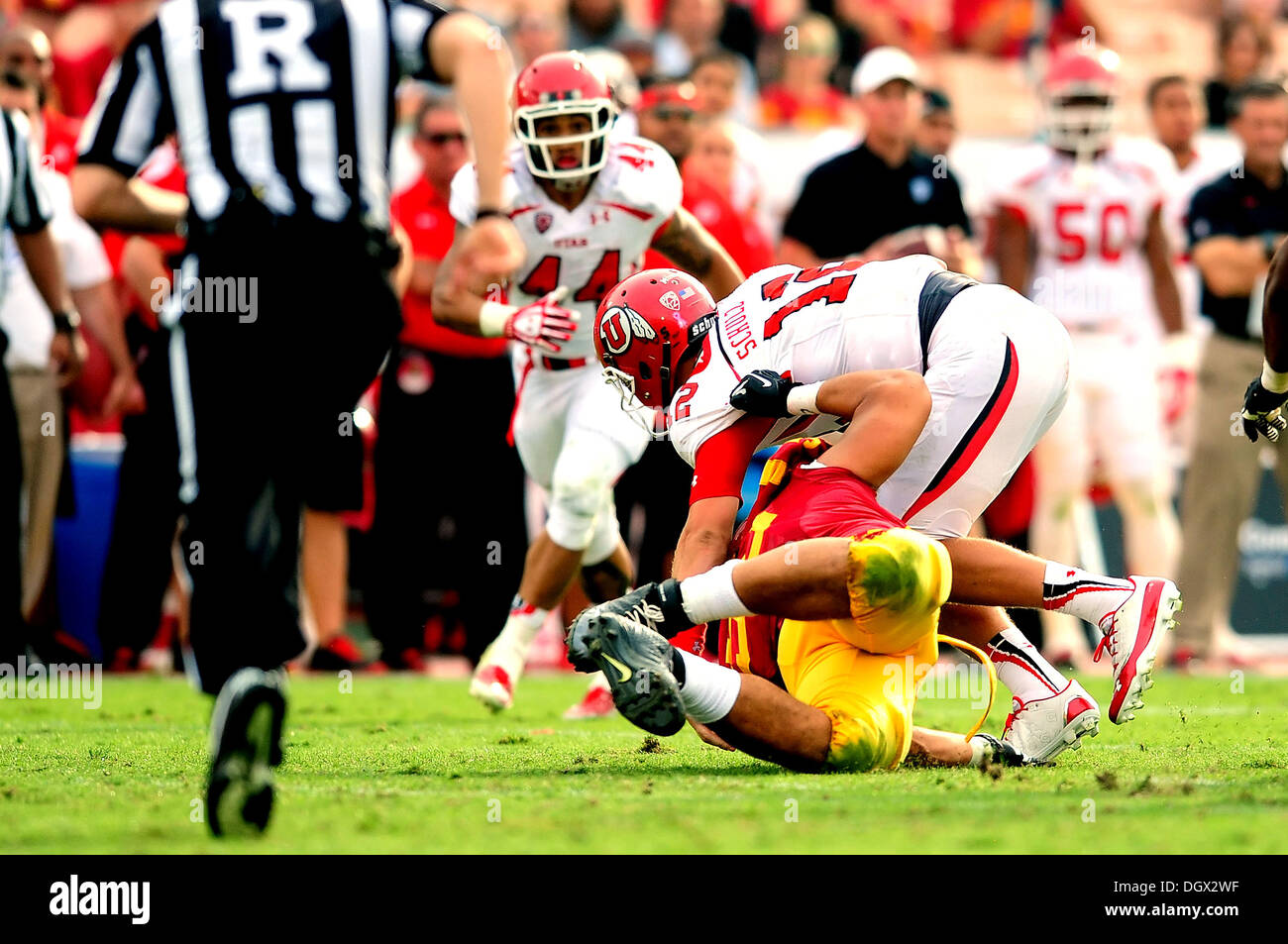 Los Angeles, CA, USA. 26th Oct, 2013. Utah Utes quarterback Adam Schulz ...