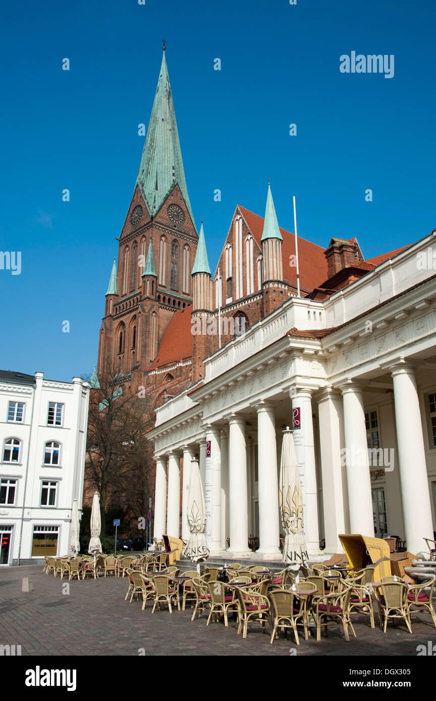 Schwerin Cathedral, Marktplatz square, Schwerin, Mecklenburg-Western ...