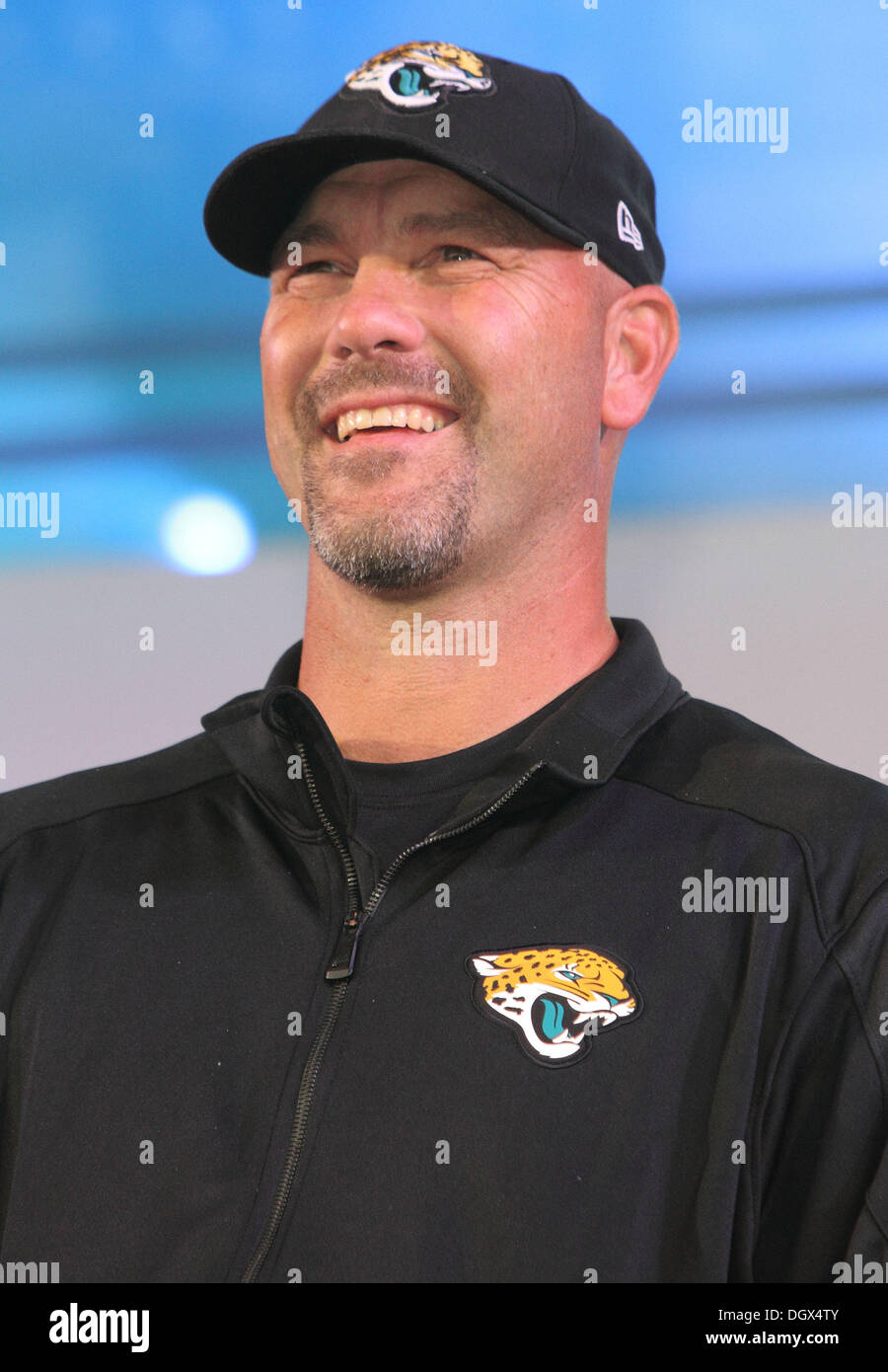 Trafalgar Square, London, UK. 26th Oct, 2013. Jags Head Coach Gus ...