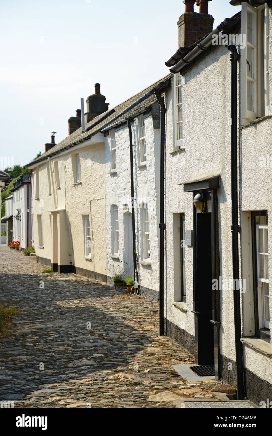 Cornish towns and villages hi-res stock photography and images - Alamy