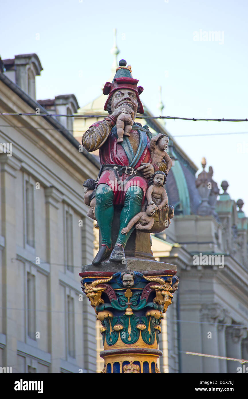 Famous fountain and statue of ogre eating small children in Berne ...