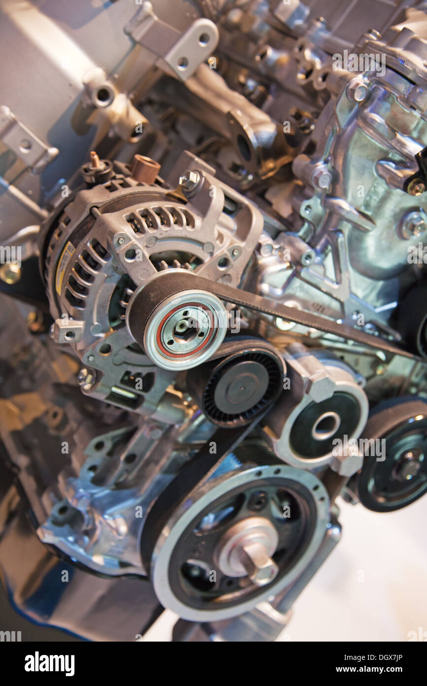 Close up image of an internal combustion engine Stock Photo - Alamy